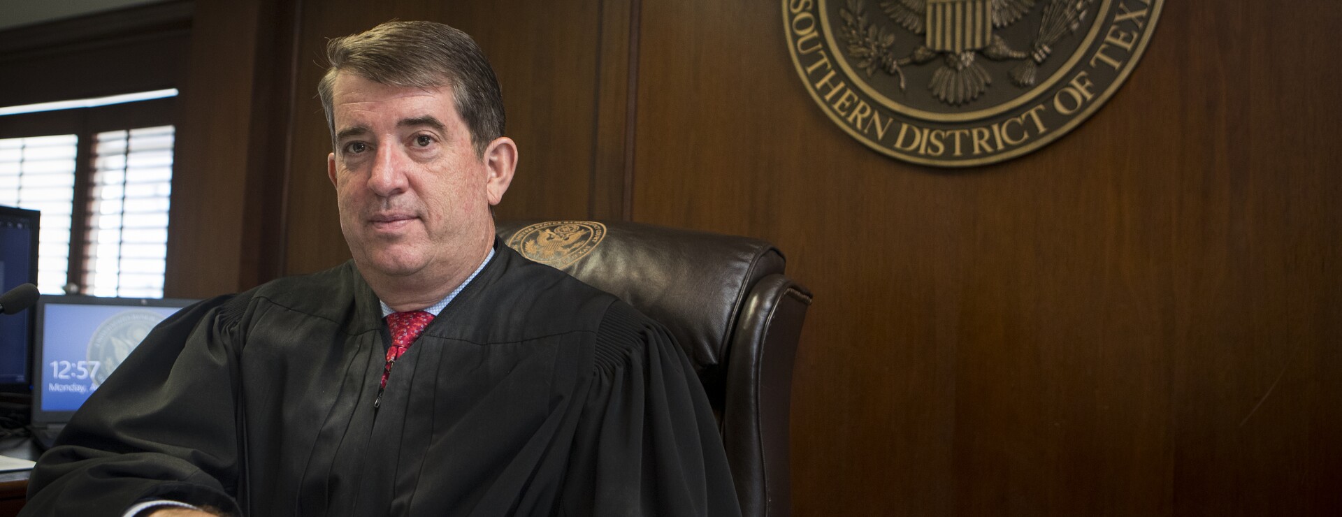 Legal Ethics: US Judge Resigns After Failure to Disclose Romantic ...