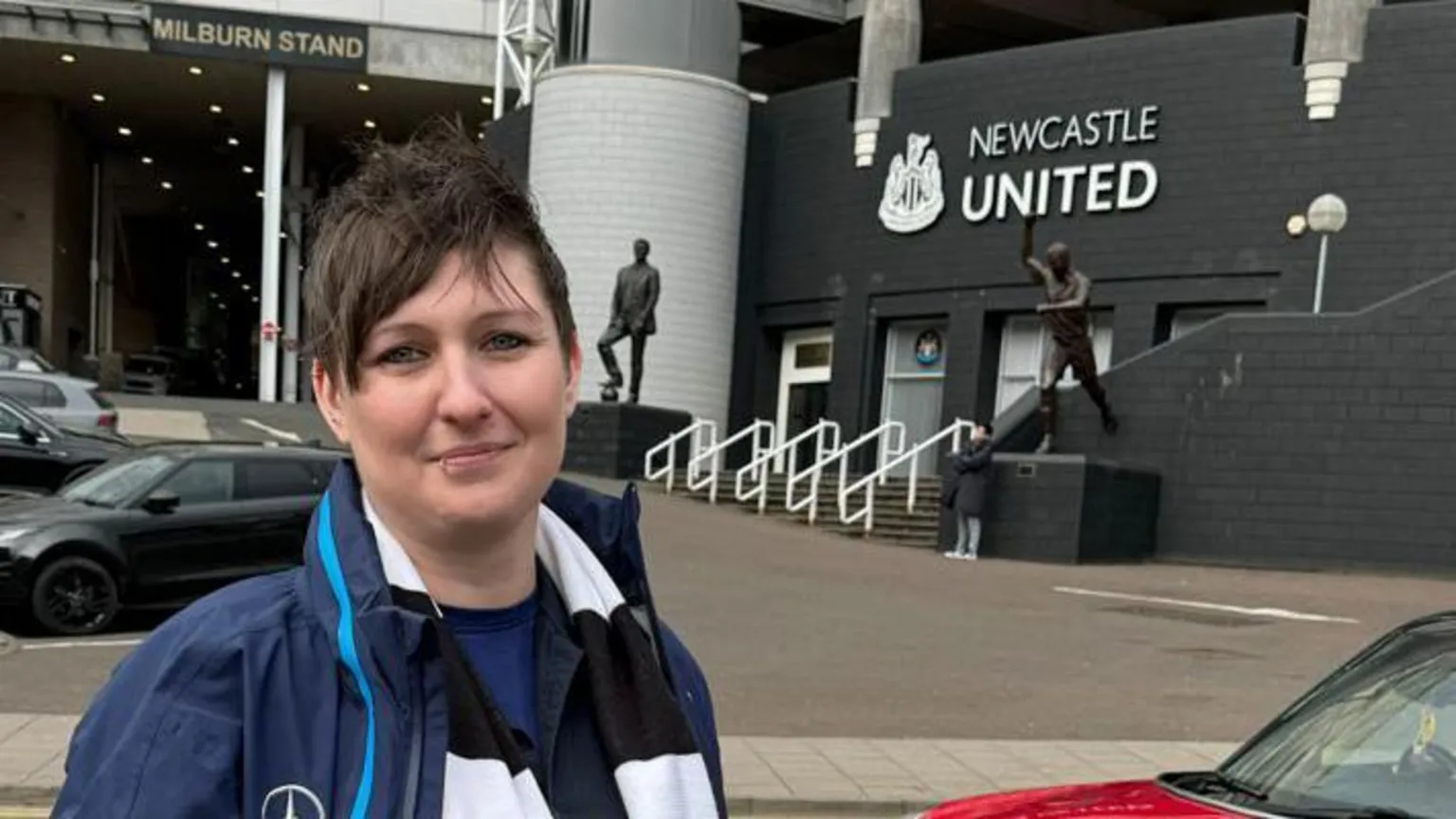 Banned football fan raises £15,000 to sue